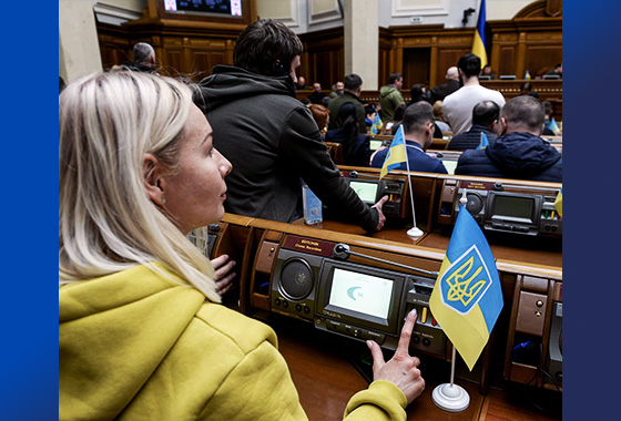 Saving lives and defending democracy – flak jackets for women in the ...